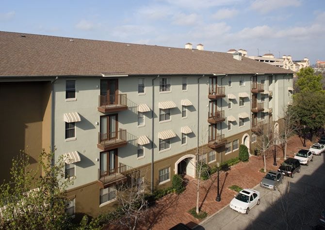 Mid-Rise Lofts in Uptown - The Urban Avenue