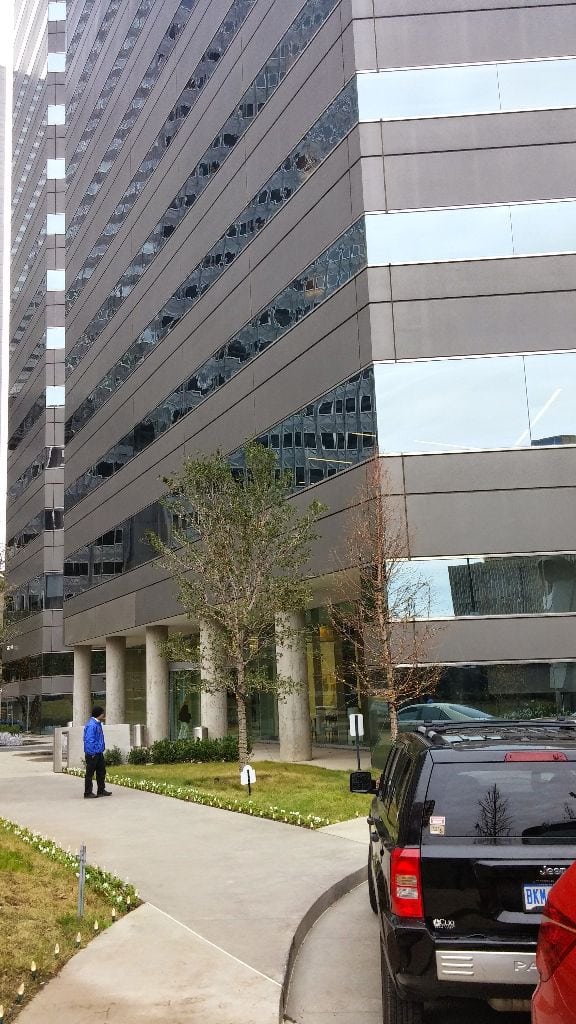 I. M. Pei Modern High-Rise - The Urban Avenue